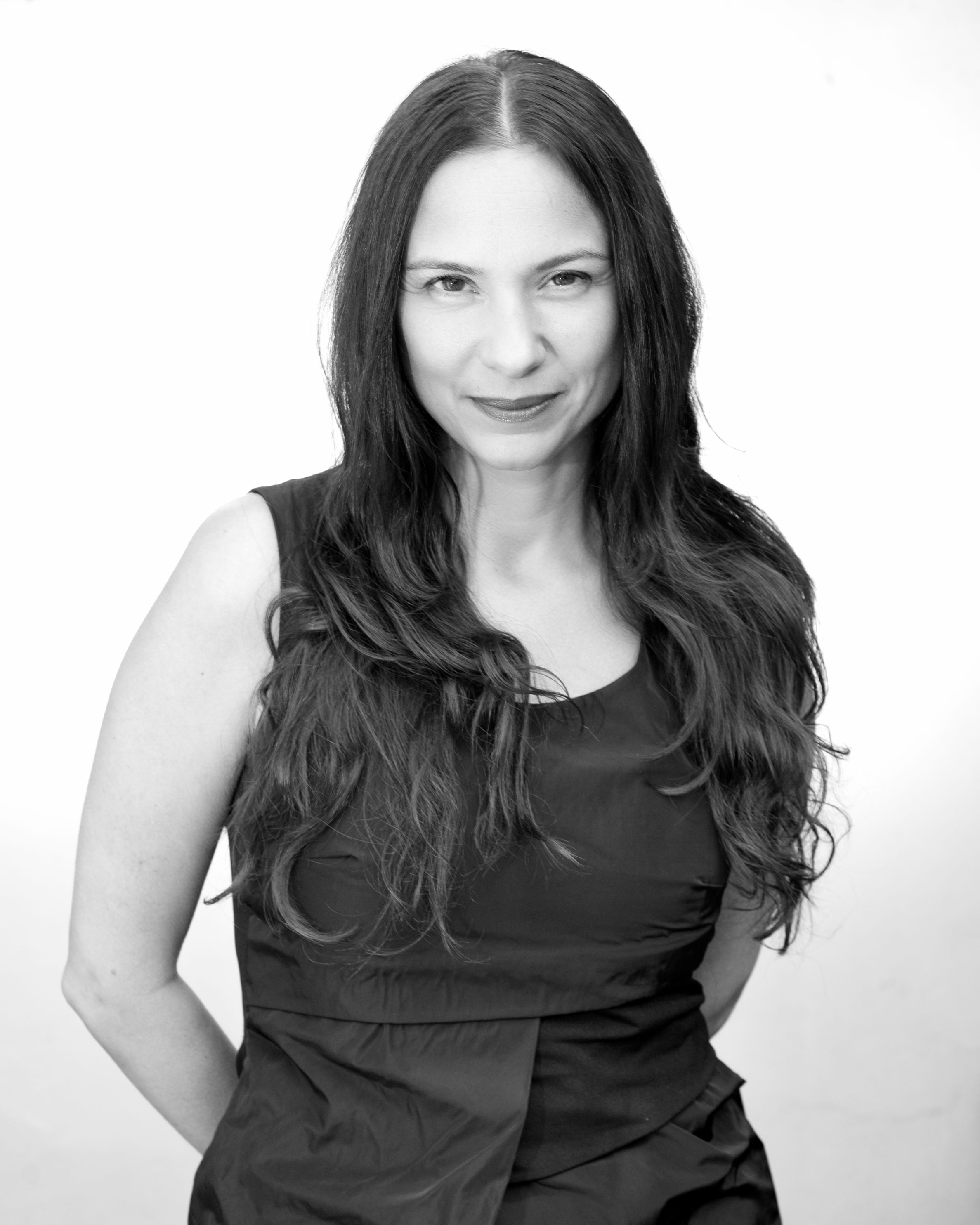 Claire Bueno: Presenter - Showreel